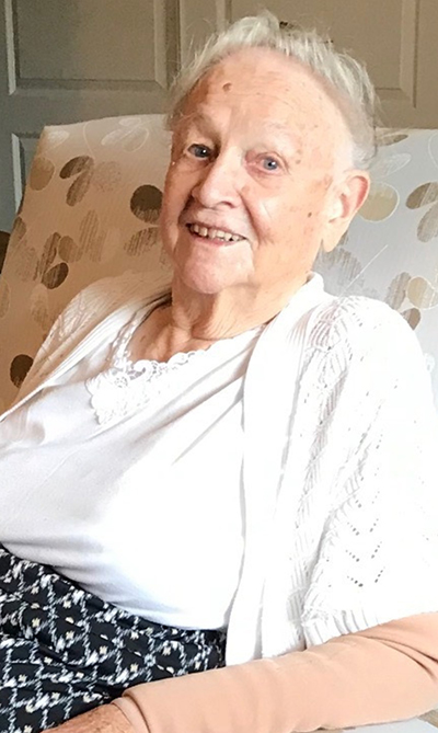 Obituary – Maxine Reid | Kincardine Independent
